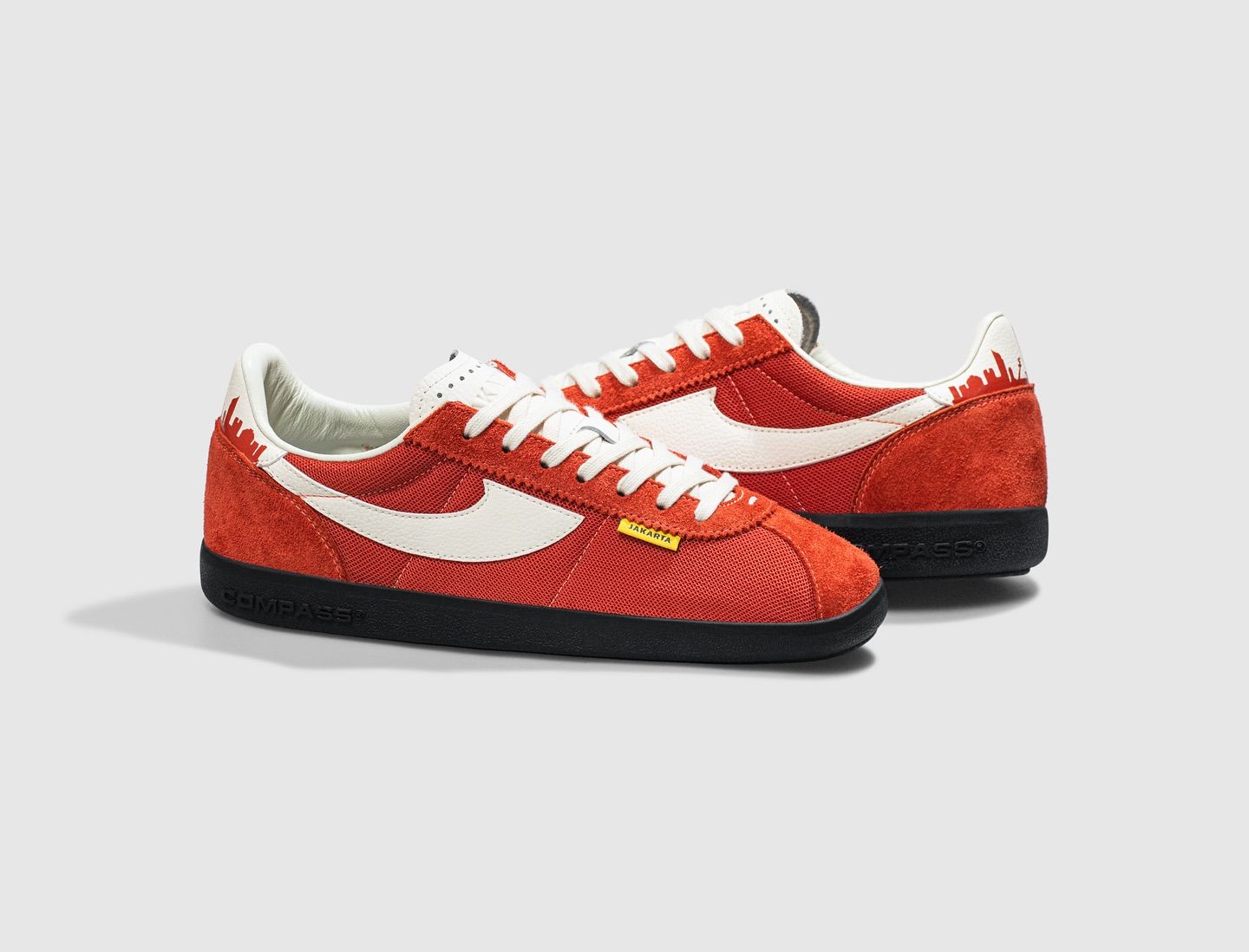 Cara Mengetahui Konversi Ukuran Sepatu EU, US, dan UK