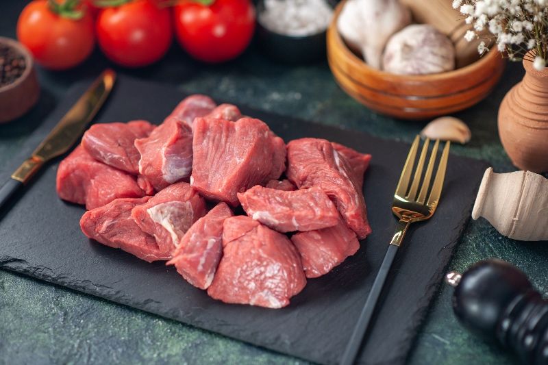 Perbedaan Nutrisi Antara Daging Merah dan Daging Putih