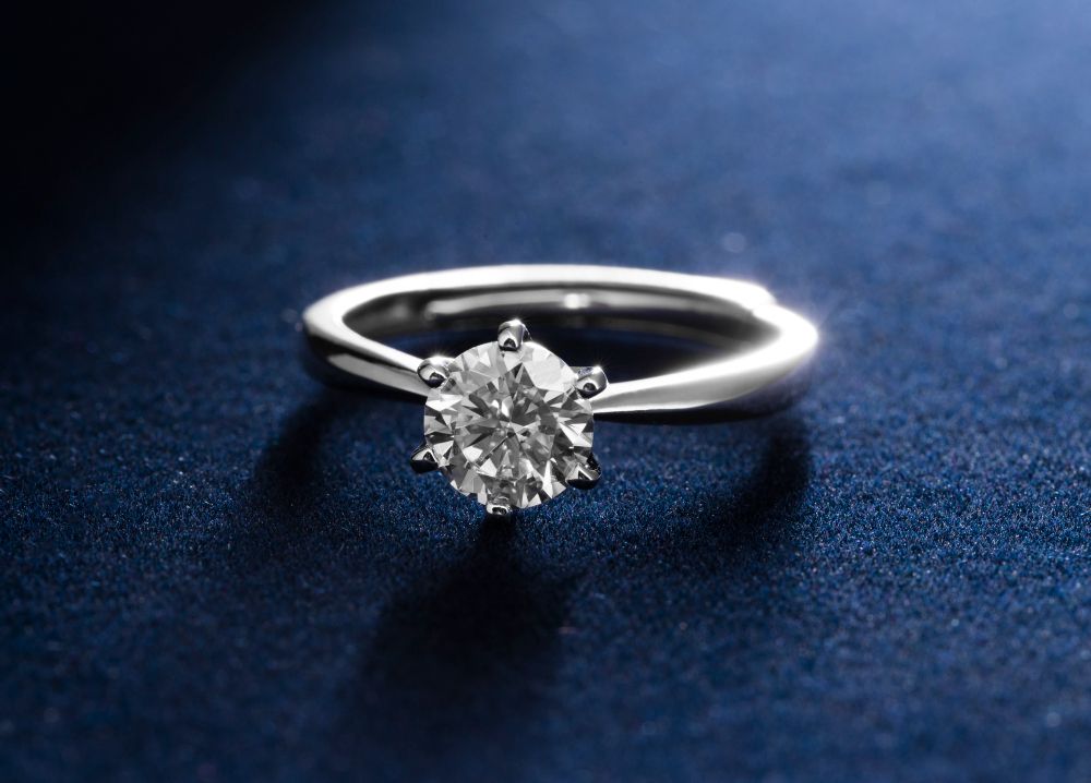 Cincin Tunangan Georgina Rodríguez Viral! Nilainya Disebut Tembus Rp80 ...