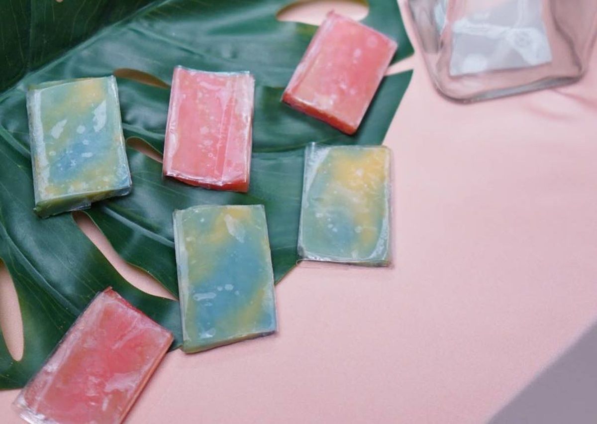 Resep Es Gabus Pelangi seperti Spons Anti Gagal