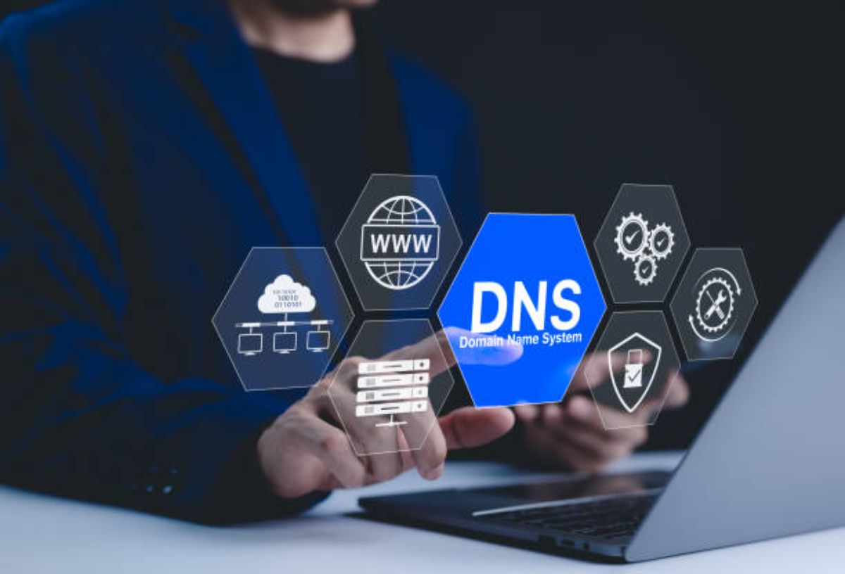 7+ DNS Tercepat dan Paling Aman 2026: Internet Ngebut Tanpa Loading!