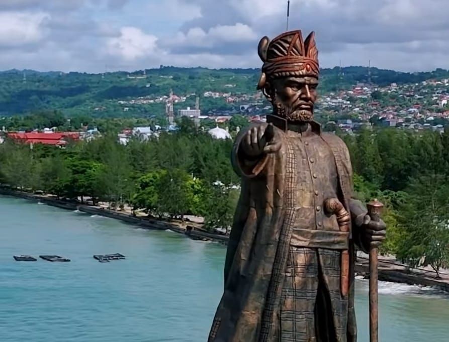 Dua Pahlawan dari Sultra: Sultan Buton yang Melawan dan Polisi Pendiri ...