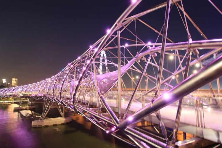 Helix Bridge, Jembatan Super Keren Yang Berbentuk DNA Di Singapura