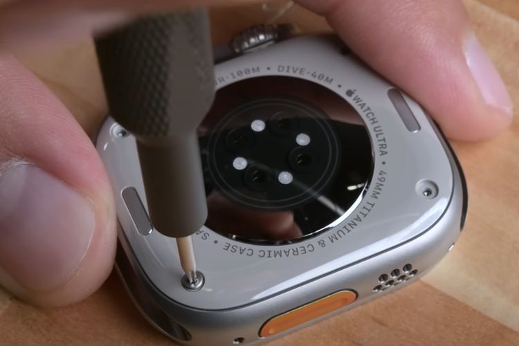 Apple Watch Ultra Memang Tangguh, Tapi Sulit Diperbaiki jika Sudah Rusak