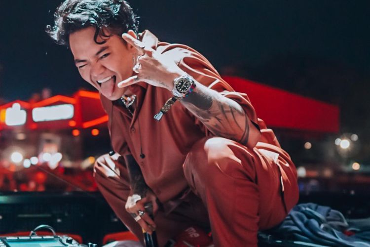 Reza Arap Hapus Nama Wendy Walters Pakai Tato Naruto: Ada yang Hilang ...
