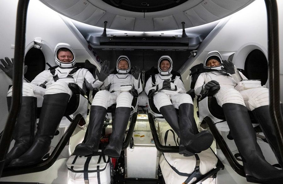 Misi Bulan Artemis II: Astronot Tak Lagi Buang Air Besar di Kantong Plastik
