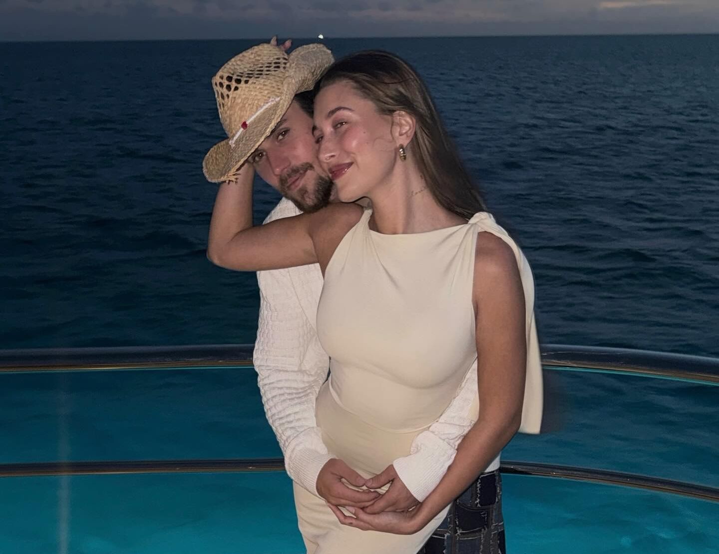 Terungkap! Begini Cara Justin Bieber dan Hailey Sembunyikan Kehamilan ...