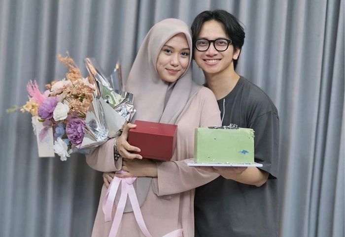 Shadira Firdausi Rating Perjuangan Suaminya 12 Kali Ditolak saat Minta ...