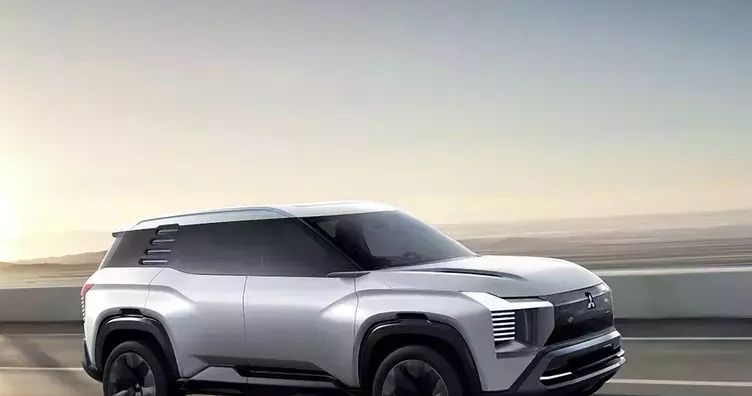 Mitsubishi DST Concept Terbaru Dikabarkan Akan Hadir di GIIAS 2025 ...