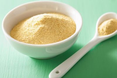 Mengenal Ragi Gizi, Produk Makanan Populer dalam Masakan Vegan