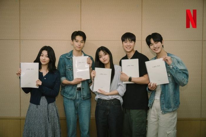 Sinopsis dan Pemain Love Untangled, Film Romantis Korea Terbaru Netflix ...