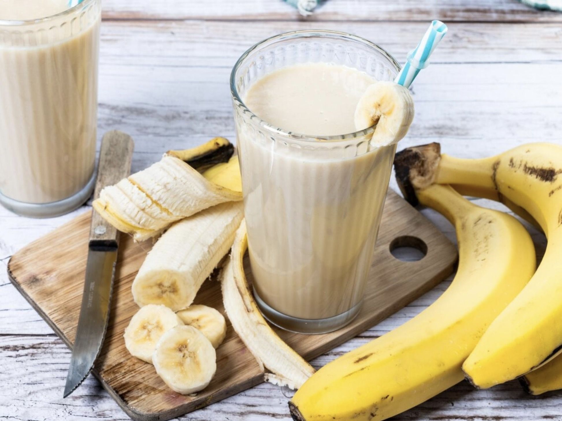 17 Ide Nama Usaha Smoothie Pisang yang Unik, Kekinian, dan Bikin Laper Mata