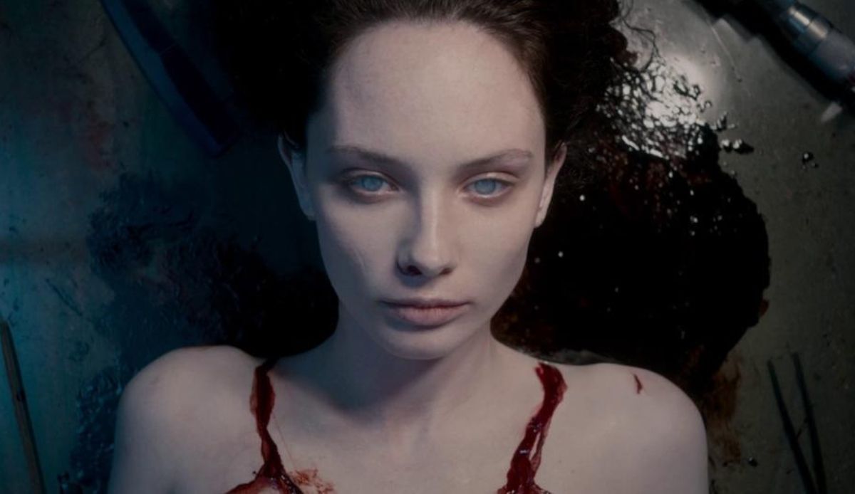 Penjelasan Ending The Autopsy of Jane Doe: Film Horor Barat yang Bikin ...