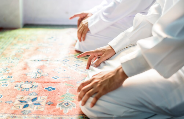 Batas Waktu Sholat Subuh Sampai Jam Berapa? Ini Penjelasan dan Hukumnya!