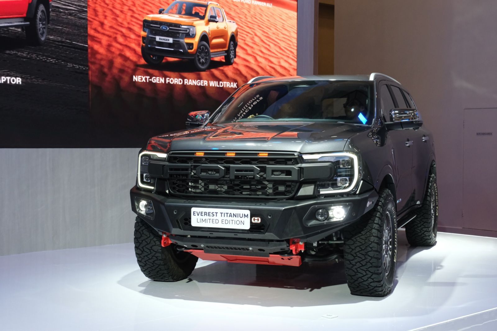 Update Harga Ford Everest Titanium Terbaru September 2025: Mobil SUV ...