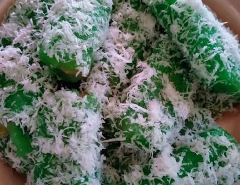 Resep Kue Janda Khas Bugis-Sulawesi Selatan Berbahan Singkong dan ...